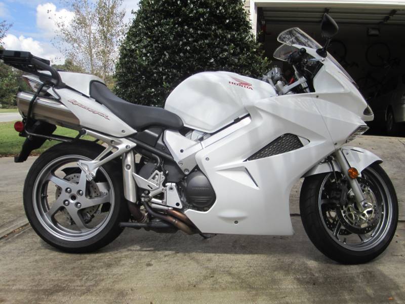First weekend with my 2006 VFR800. | VFRworld